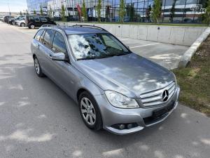 Серый Мерседес Ц 220 2011 в Паневежис, объемом двигателя 2.10 л и пробегом 308 тыс. км за 4850 €, фото 4 на AUTOMOTO.COM.LV