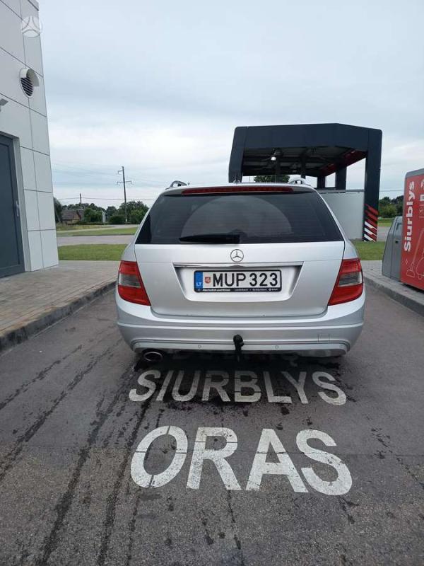 Grey Mercedes-Benz c-220 2011 in Kedainiai, with an engine capacity of 2.14 L and mileage of 294 thousand km for 4600 €, photo 2 on AUTOMOTO.COM.LV