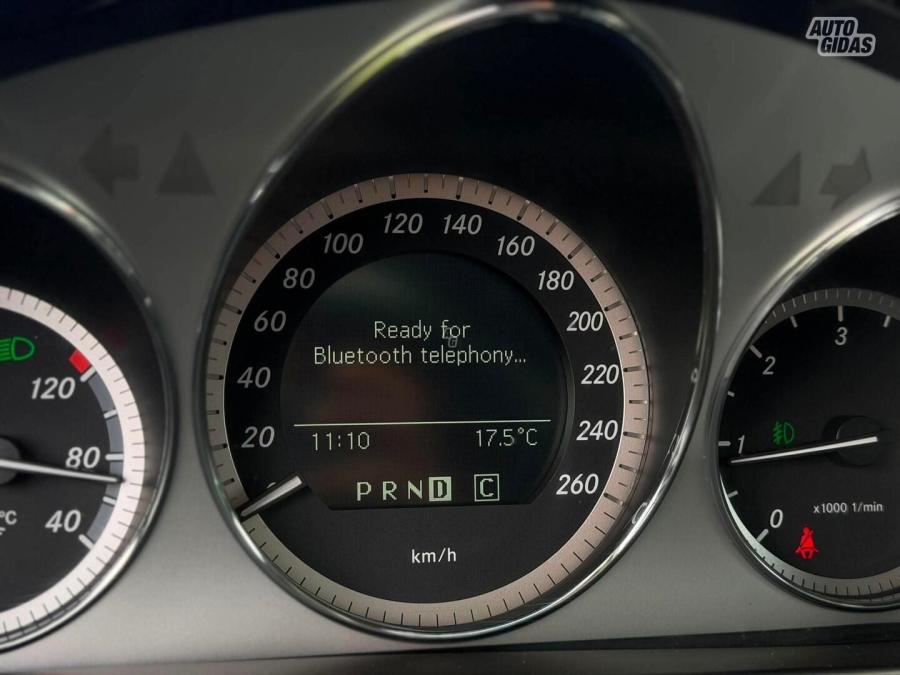 Pelēks Mercedes-Benz c-220 2011 Kauņa, ar dzinēja tilpumu 2.10 L un nobraukumu 266 tūkst. km par 4500 €, foto 13 vietnē AUTOMOTO.COM.LV