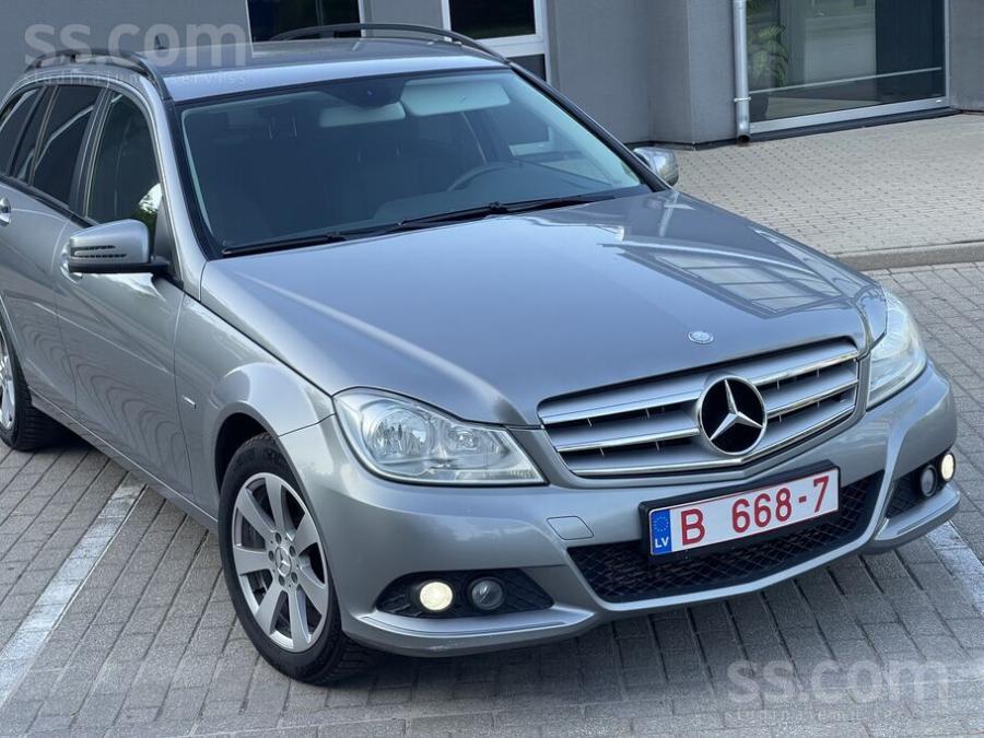 Grey Mercedes-Benz c-220 2011 in Jurmala, with an engine capacity of 2.20 L and mileage of 0 thousand km for 5650 €, photo 16 on AUTOMOTO.COM.LV