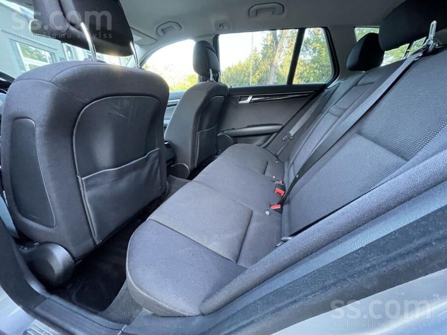 Grey Mercedes-Benz c-220 2011 in Jurmala, with an engine capacity of 2.20 L and mileage of 0 thousand km for 5650 €, photo 24 on AUTOMOTO.COM.LV