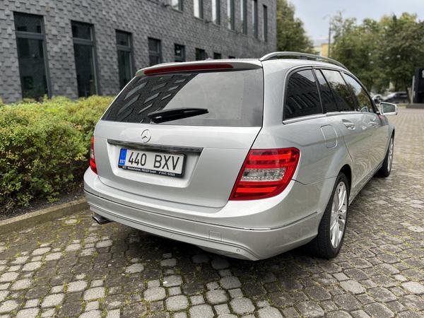 Grey Mercedes-Benz c-220 2011 in Tallinn, with an engine capacity of 2.20 L and mileage of 326 thousand km for 4990 €, photo 6 on AUTOMOTO.COM.LV