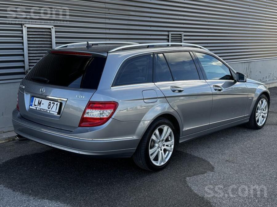 Pelēks Mercedes-Benz c-220 2011 Rīga, ar dzinēja tilpumu 2.20 L un nobraukumu 438 tūkst. km par 6200 €, foto 6 vietnē AUTOMOTO.COM.LV