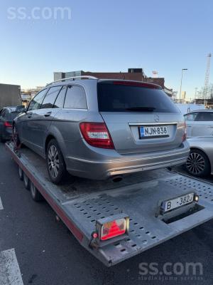 Grey Mercedes-Benz c-220 2012 in Riga, with an engine capacity of 2.20 L and mileage of 350 thousand km for 3500 €, photo  on AUTOMOTO.COM.LV