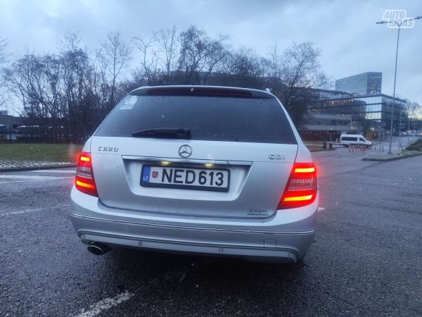 Grey Mercedes-Benz c-220 2012 in Vilnius, with an engine capacity of 2.10 L and mileage of 360 thousand km for 4999 €, photo 5 on AUTOMOTO.COM.LV