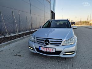 Pelēks Mercedes-Benz c-220 2012 Viļņa, ar dzinēja tilpumu 2.20 L un nobraukumu 261 tūkst. km par 5499 €, foto 3 vietnē AUTOMOTO.COM.LV