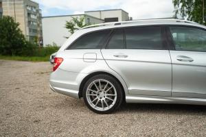 Pelēks Mercedes-Benz c-220 2012 Liepāja, ar dzinēja tilpumu 2.10 L un nobraukumu 263 tūkst. km par 7290 €, foto 12 vietnē AUTOMOTO.COM.LV