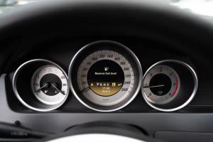 Pelēks Mercedes-Benz c-220 2012 Liepāja, ar dzinēja tilpumu 2.10 L un nobraukumu 263 tūkst. km par 7290 €, foto 27 vietnē AUTOMOTO.COM.LV