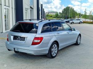 Pelēks Mercedes-Benz c-220 2012 Viļņa, ar dzinēja tilpumu 2.14 L un nobraukumu 257 tūkst. km par 4999 €, foto 5 vietnē AUTOMOTO.COM.LV