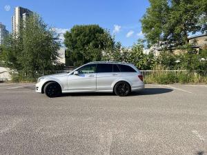 Pelēks Mercedes-Benz c-220 2012 Viļņa, ar dzinēja tilpumu 2.14 L un nobraukumu 360 tūkst. km par 4750 €, foto 3 vietnē AUTOMOTO.COM.LV