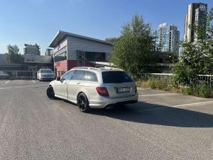 Pelēks Mercedes-Benz c-220 2012 Viļņa, ar dzinēja tilpumu 2.14 L un nobraukumu 360 tūkst. km par 4750 €, foto 4 vietnē AUTOMOTO.COM.LV