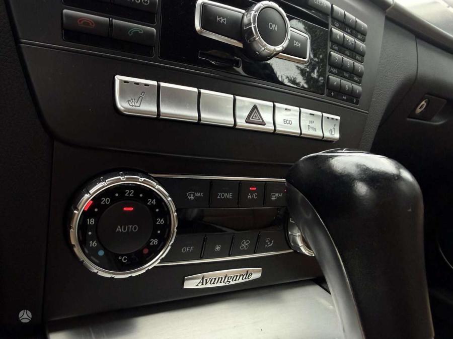 Pelēks Mercedes-Benz c-220 2012 Kauņa, ar dzinēja tilpumu 2.14 L un nobraukumu 396 tūkst. km par 6000 €, foto 13 vietnē AUTOMOTO.COM.LV