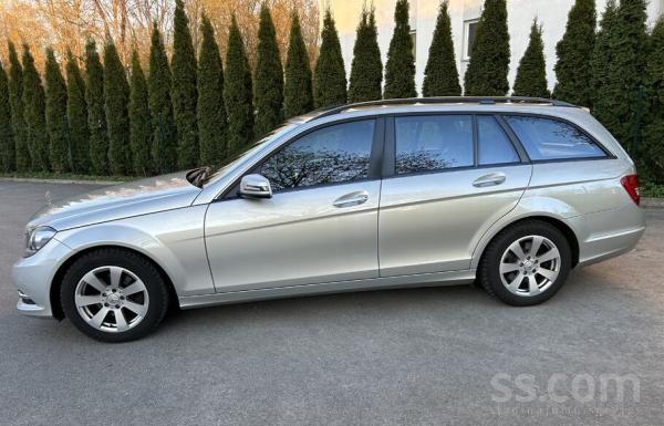 Pelēks Mercedes-Benz c-220 2013 Rīga, ar dzinēja tilpumu 2.20 L un nobraukumu 256 tūkst. km par 7000 €, foto 4 vietnē AUTOMOTO.COM.LV