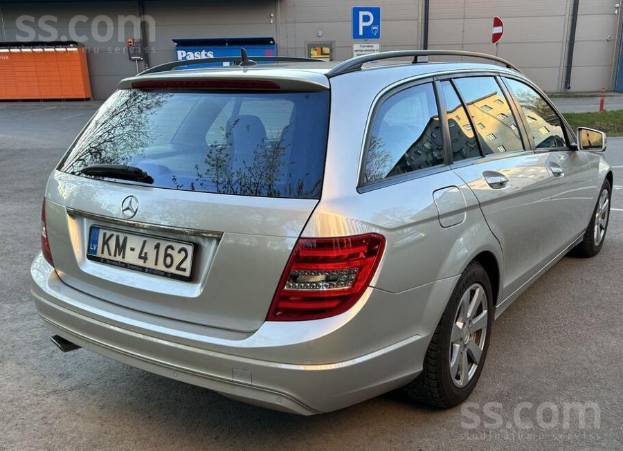 Pelēks Mercedes-Benz c-220 2013 Rīga, ar dzinēja tilpumu 2.20 L un nobraukumu 256 tūkst. km par 7000 €, foto 9 vietnē AUTOMOTO.COM.LV