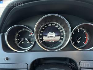 Pelēks Mercedes-Benz c-220 2013 Rīga, ar dzinēja tilpumu 2.20 L un nobraukumu 256 tūkst. km par 7000 €, foto 14 vietnē AUTOMOTO.COM.LV