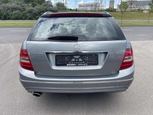 Grey Mercedes-Benz c-220 2013 in Kaunas, with an engine capacity of 2.14 L and mileage of 278 thousand km for 5950 €, photo 13 on AUTOMOTO.COM.LV