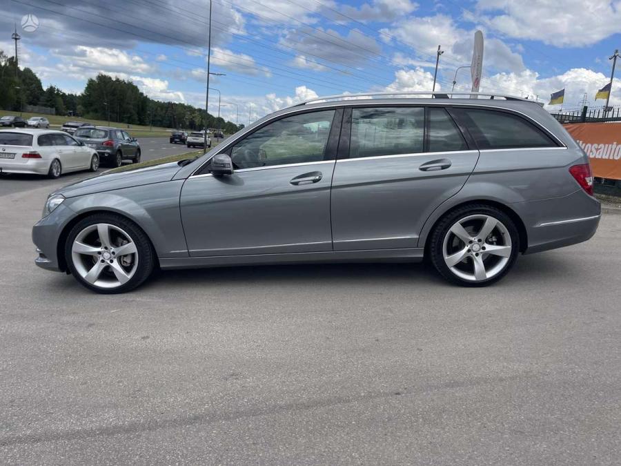 Grey Mercedes-Benz c-220 2013 in Kaunas, with an engine capacity of 2.14 L and mileage of 278 thousand km for 5950 €, photo 17 on AUTOMOTO.COM.LV