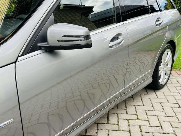 Pelēks Mercedes-Benz c-220 2013 Prienai, ar dzinēja tilpumu 2.20 L un nobraukumu 311 tūkst. km par 5499 €, foto 11 vietnē AUTOMOTO.COM.LV