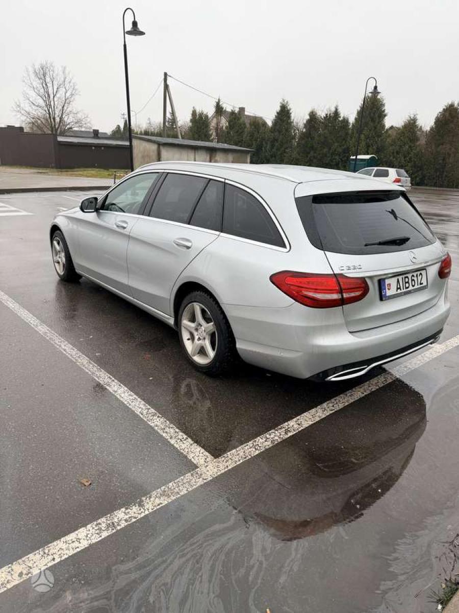 Pelēks Mercedes-Benz c-220 2014 Klaipėda, ar dzinēja tilpumu 2.10 L un nobraukumu 31 tūkst. km par 10000 €, foto 2 vietnē AUTOMOTO.COM.LV