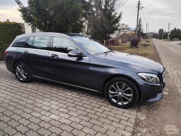 Grey Mercedes-Benz c-220 2014 in Marijampole, with an engine capacity of 2.10 L and mileage of 327 thousand km for 8800 €, photo 6 on AUTOMOTO.COM.LV