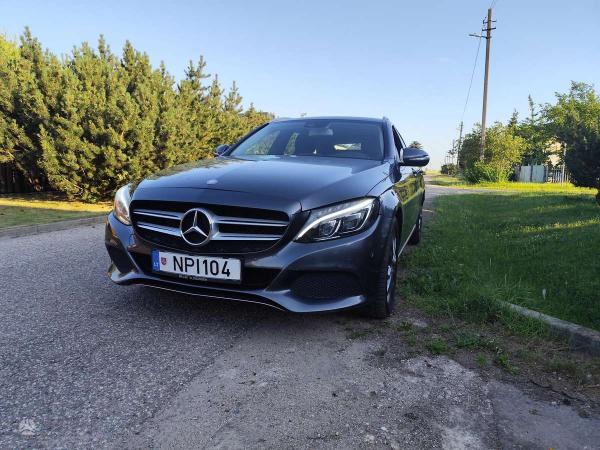 Pelēks Mercedes-Benz c-220 2014 Marijampole, ar dzinēja tilpumu 2.14 L un nobraukumu 328 tūkst. km par 8300 €, foto 1 vietnē AUTOMOTO.COM.LV