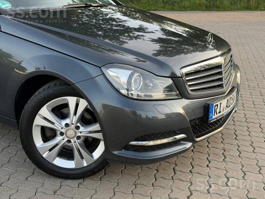 Pelēks Mercedes-Benz c-220 2014 Rīga, ar dzinēja tilpumu 2.00 L un nobraukumu 0 tūkst. km par 5850 €, foto 12 vietnē AUTOMOTO.COM.LV
