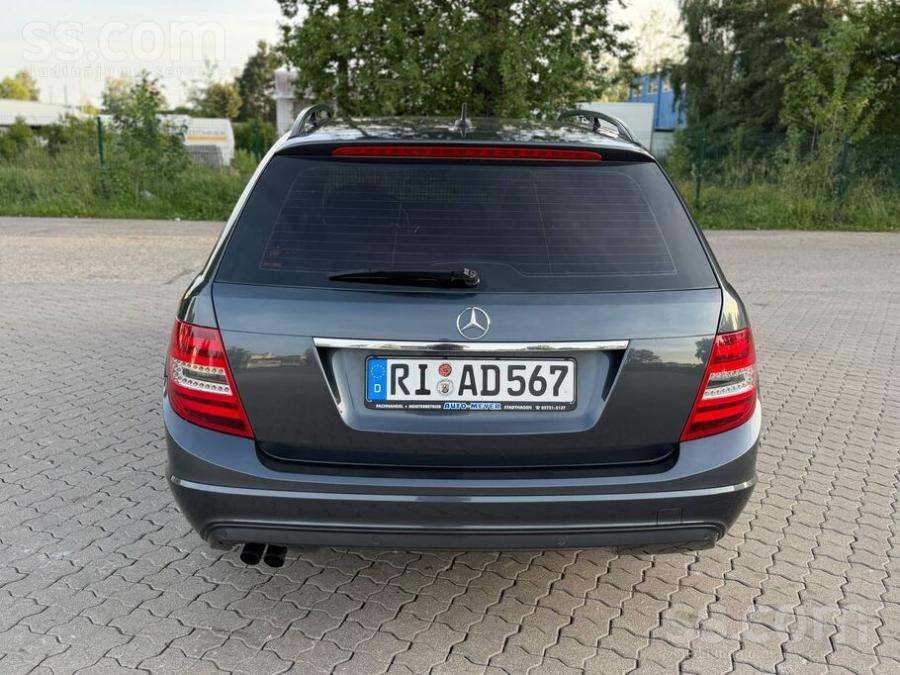 Pelēks Mercedes-Benz c-220 2014 Rīga, ar dzinēja tilpumu 2.00 L un nobraukumu 0 tūkst. km par 5850 €, foto 15 vietnē AUTOMOTO.COM.LV