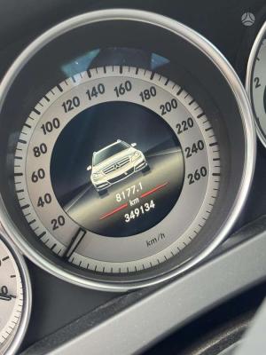 Серый Мерседес Ц 220 2014 в Вильнюс, объемом двигателя 2.14 л и пробегом 349 тыс. км за 3500 €, фото 8 на AUTOMOTO.COM.LV