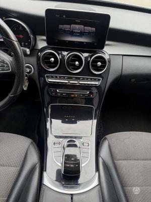 Pelēks Mercedes-Benz c-220 2014 Šauļi, ar dzinēja tilpumu 2.14 L un nobraukumu 203 tūkst. km par 8200 €, foto 13 vietnē AUTOMOTO.COM.LV
