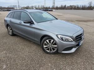 Pelēks Mercedes-Benz c-220 2015 Marijampole, ar dzinēja tilpumu 2.20 L un nobraukumu 258 tūkst. km par 11450 €, foto 14 vietnē AUTOMOTO.COM.LV