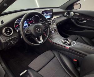 Pelēks Mercedes-Benz c-220 2015 Marijampole, ar dzinēja tilpumu 2.20 L un nobraukumu 257 tūkst. km par 11650 €, foto 2 vietnē AUTOMOTO.COM.LV
