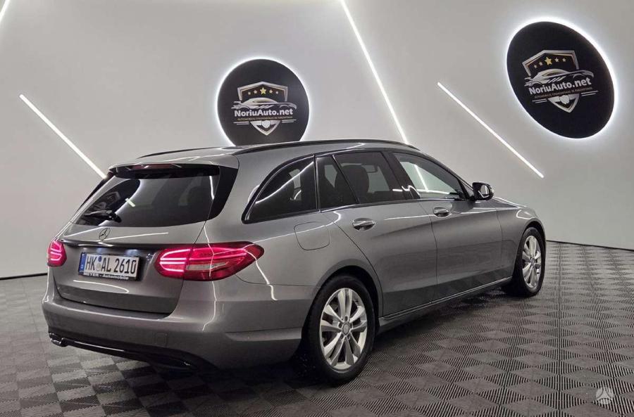 Pelēks Mercedes-Benz c-220 2015 Marijampole, ar dzinēja tilpumu 2.20 L un nobraukumu 257 tūkst. km par 11650 €, foto 28 vietnē AUTOMOTO.COM.LV