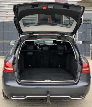 Grey Mercedes-Benz c-220 2015 in Marijampole, with an engine capacity of 2.14 L and mileage of 243 thousand km for 11999 €, photo 18 on AUTOMOTO.COM.LV