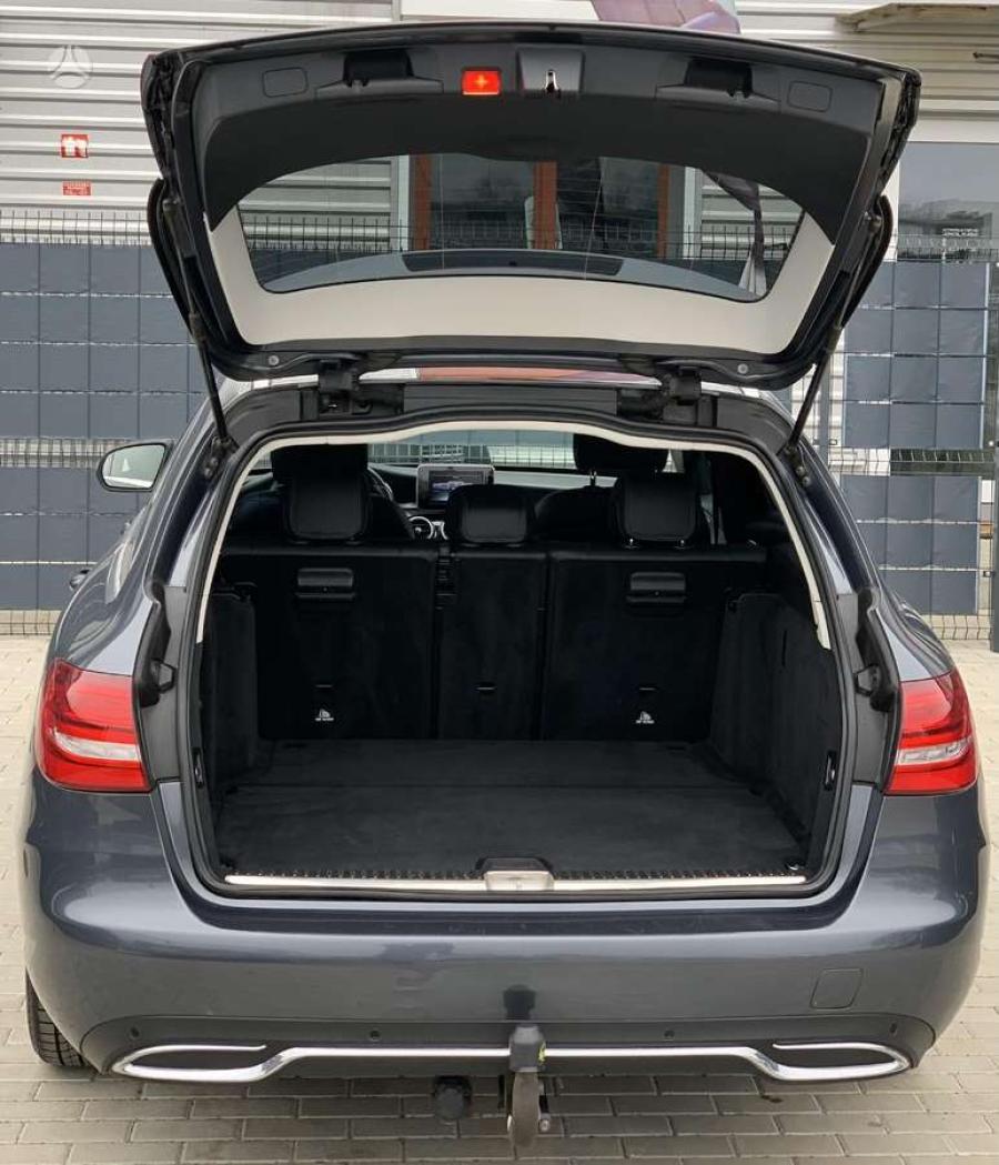Grey Mercedes-Benz c-220 2015 in Marijampole, with an engine capacity of 2.14 L and mileage of 243 thousand km for 11999 €, photo 18 on AUTOMOTO.COM.LV