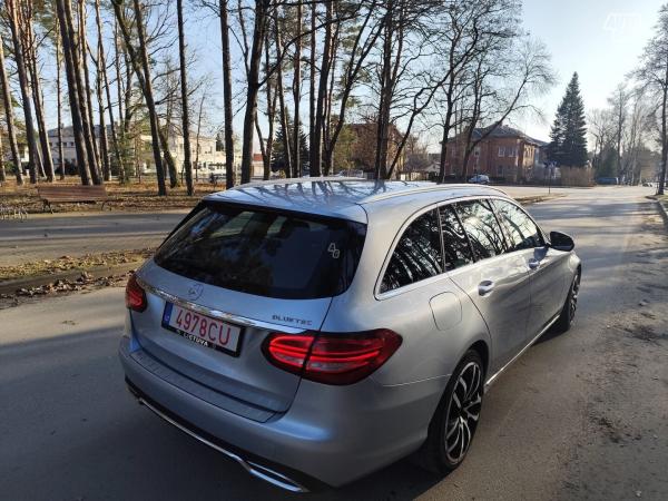 Grey Mercedes-Benz c-220 2015 in Alytus, with an engine capacity of 2.20 L and mileage of 317 thousand km for 8599 €, photo 5 on AUTOMOTO.COM.LV