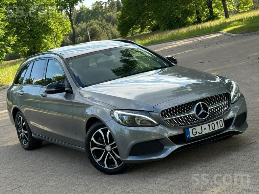 Pelēks Mercedes-Benz c-220 2015 Rīga, ar dzinēja tilpumu 2.20 L un nobraukumu 276 tūkst. km par 8990 €, foto 14 vietnē AUTOMOTO.COM.LV