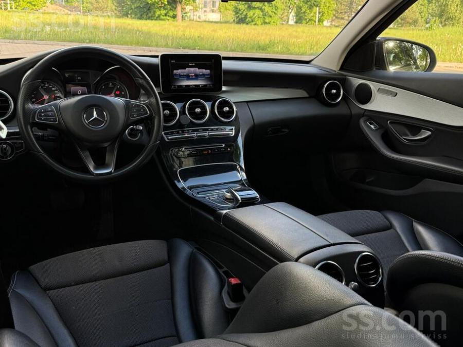 Pelēks Mercedes-Benz c-220 2015 Rīga, ar dzinēja tilpumu 2.20 L un nobraukumu 276 tūkst. km par 8990 €, foto 16 vietnē AUTOMOTO.COM.LV