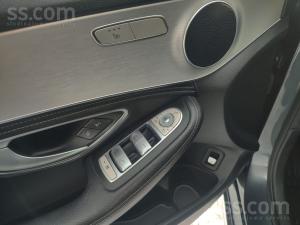 Pelēks Mercedes-Benz c-220 2015 Rīga, ar dzinēja tilpumu 2.20 L un nobraukumu 321 tūkst. km par 11200 €, foto 13 vietnē AUTOMOTO.COM.LV