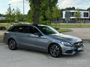 Серый Мерседес Ц 220 2015 в Рига, объемом двигателя 2.20 л и пробегом 276 тыс. км за 8990 €, фото 4 на AUTOMOTO.COM.LV