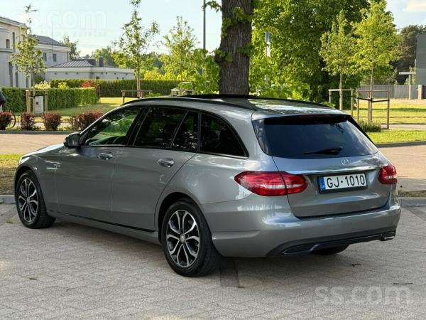 Pelēks Mercedes-Benz c-220 2015 Rīga, ar dzinēja tilpumu 2.20 L un nobraukumu 276 tūkst. km par 8990 €, foto 8 vietnē AUTOMOTO.COM.LV