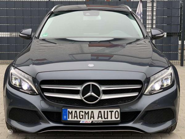 Grey Mercedes-Benz c-220 2015 in Marijampole, with an engine capacity of 2.14 L and mileage of 243 thousand km for 11650 €, photo 3 on AUTOMOTO.COM.LV