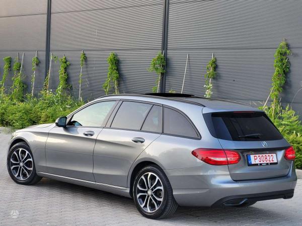 Pelēks Mercedes-Benz c-220 2015 Viļņa, ar dzinēja tilpumu 2.14 L un nobraukumu 254 tūkst. km par 9990 €, foto 9 vietnē AUTOMOTO.COM.LV