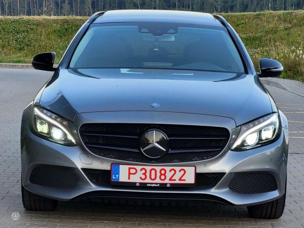 Серый Мерседес Ц 220 2015 в Вильнюс, объемом двигателя 2.14 л и пробегом 254 тыс. км за 10950 €, фото 10 на AUTOMOTO.COM.LV