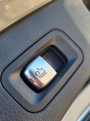 Grey Mercedes-Benz c-220 2015 in Vilnius, with an engine capacity of 2.14 L and mileage of 254 thousand km for 10950 €, photo 40 on AUTOMOTO.COM.LV