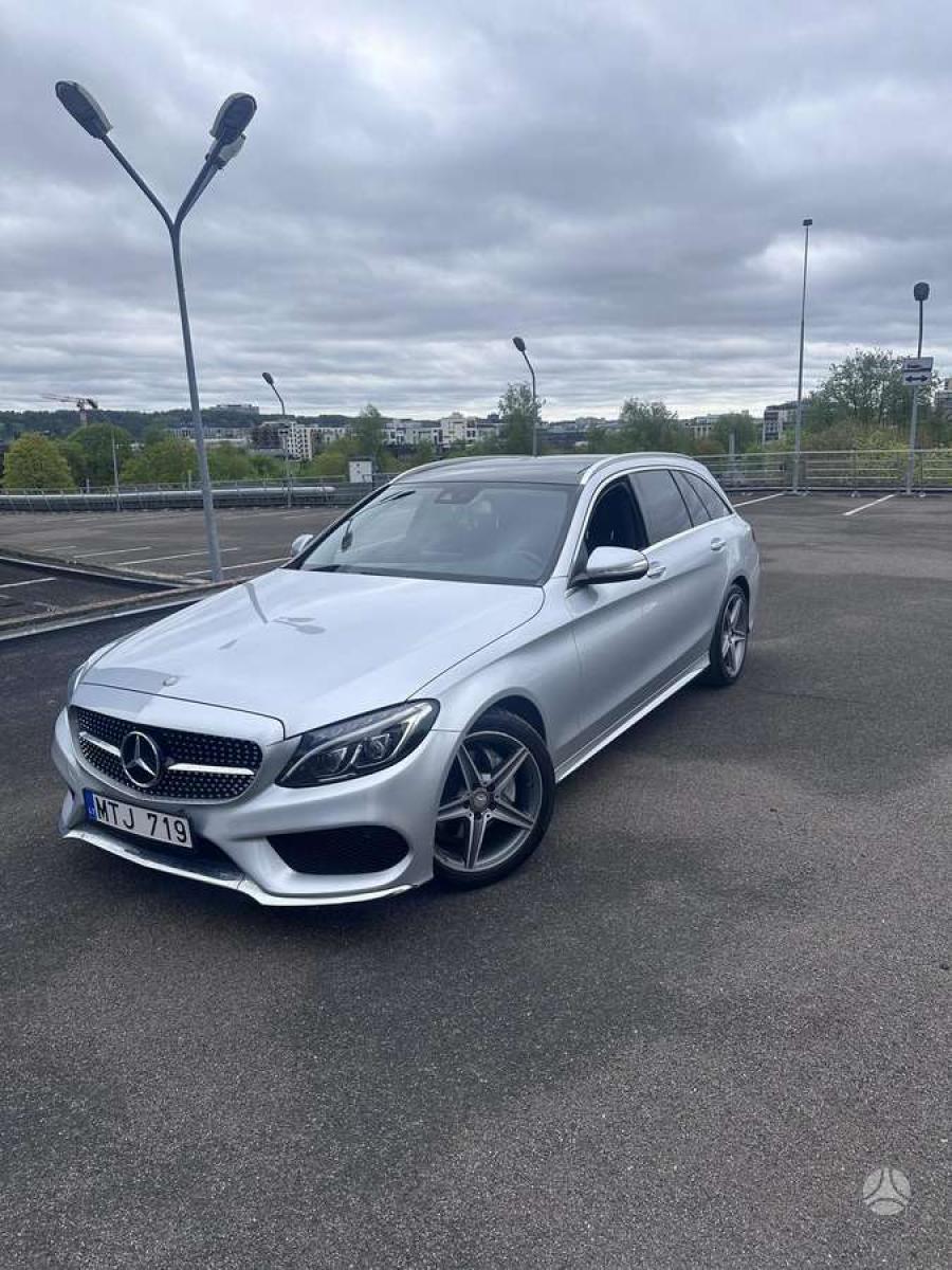 Pelēks Mercedes-Benz c-220 2015 Viļņa, ar dzinēja tilpumu 2.14 L un nobraukumu 185 tūkst. km par 12500 €, foto 1 vietnē AUTOMOTO.COM.LV