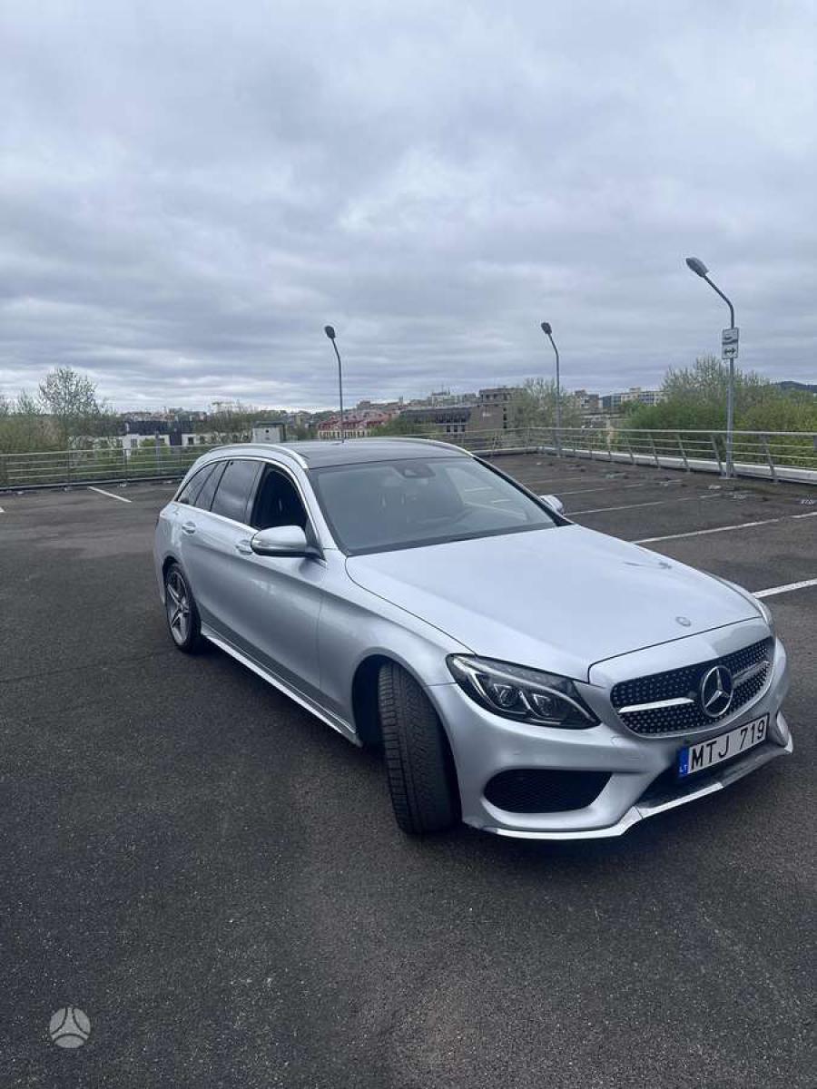 Pelēks Mercedes-Benz c-220 2015 Viļņa, ar dzinēja tilpumu 2.14 L un nobraukumu 185 tūkst. km par 12500 €, foto 4 vietnē AUTOMOTO.COM.LV