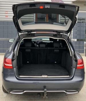 Pelēks Mercedes-Benz c-220 2015 Marijampole, ar dzinēja tilpumu 2.14 L un nobraukumu 243 tūkst. km par 11350 €, foto 17 vietnē AUTOMOTO.COM.LV