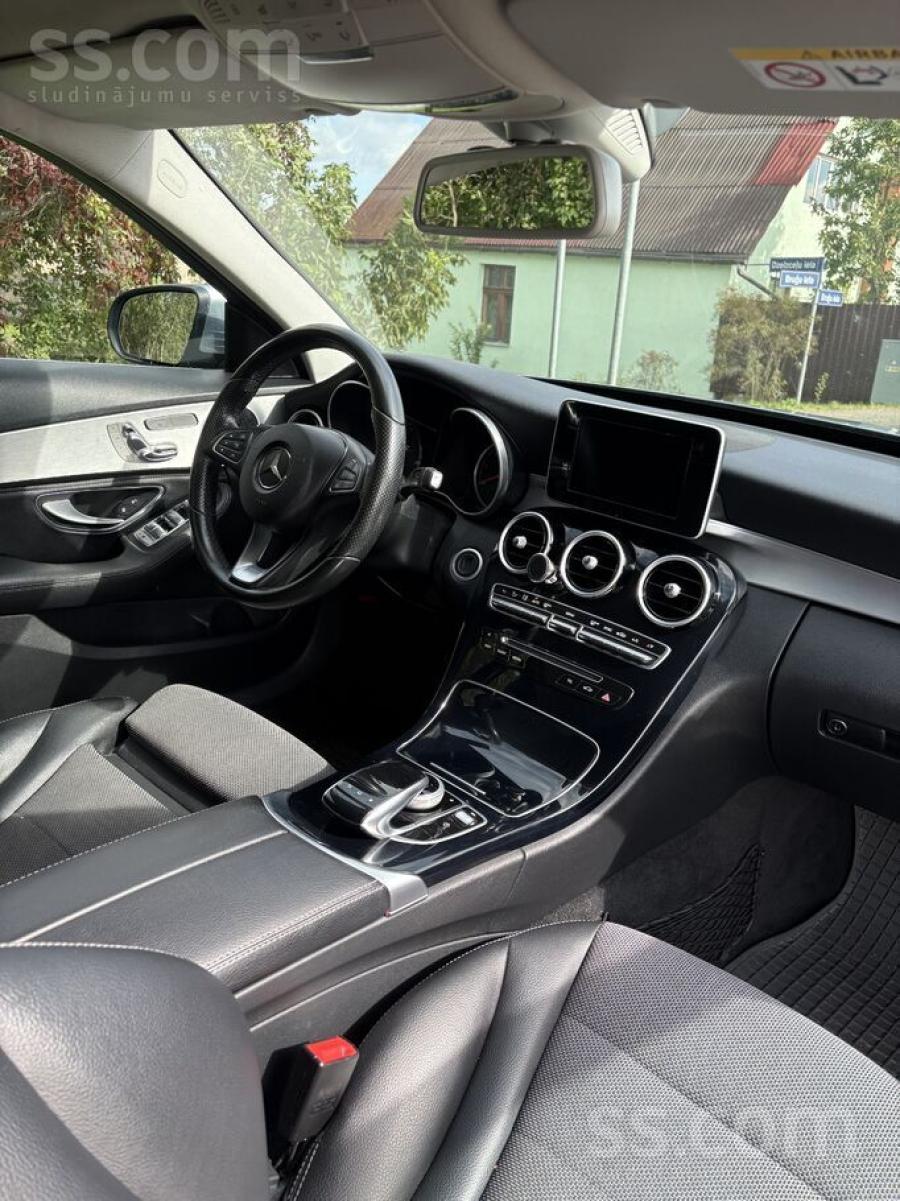 Grey Mercedes-Benz c-220 2015 in Riga, with an engine capacity of 2.20 L and mileage of 288 thousand km for 11200 €, photo 11 on AUTOMOTO.COM.LV