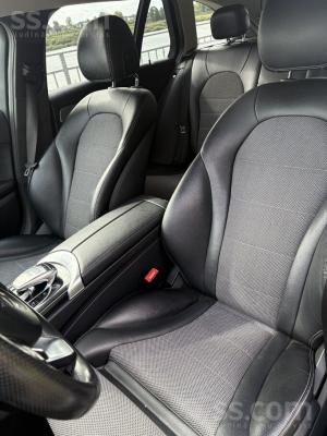 Grey Mercedes-Benz c-220 2015 in Riga, with an engine capacity of 2.20 L and mileage of 288 thousand km for 11200 €, photo 13 on AUTOMOTO.COM.LV