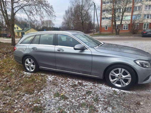 Pelēks Mercedes-Benz c-220 2016 Kelmė, ar dzinēja tilpumu 2.20 L un nobraukumu 295 tūkst. km par 5950 €, foto 5 vietnē AUTOMOTO.COM.LV